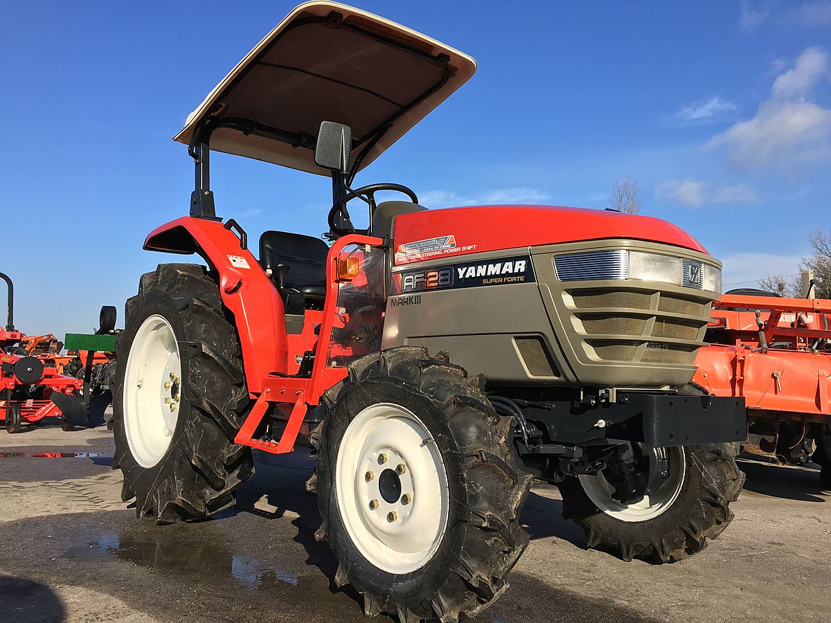 Τρακτέρ Yanmar AF28 | Παούρης Τρακτέρ