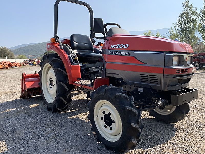 Tractor Mitsubishi MT200 | Paouris Tractors